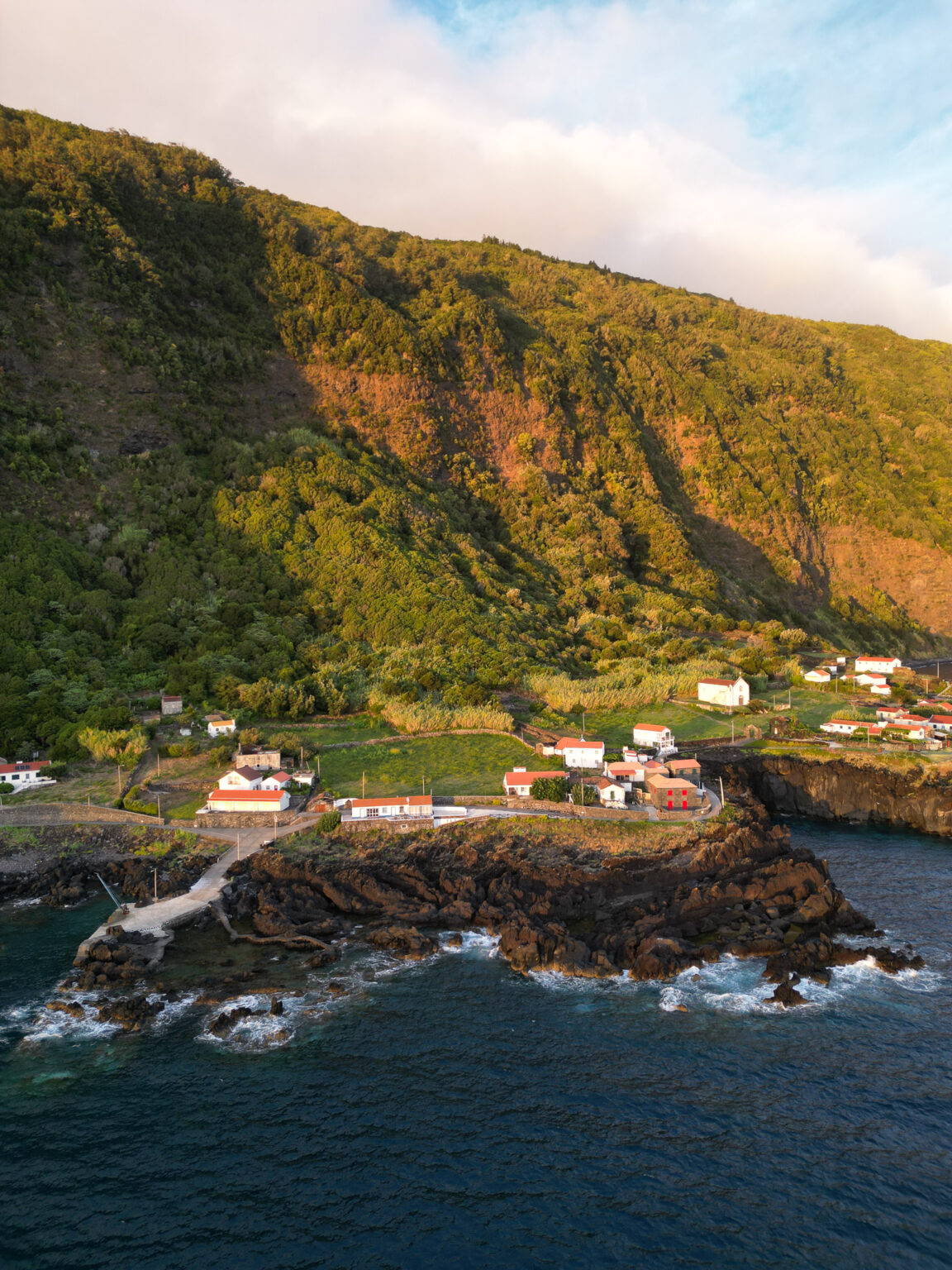 São Jorge Island in the Azores – practical travel guide to discovering ...